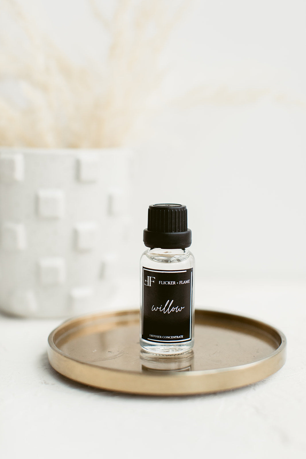 Willow Diffuser Concentrate – Flicker + Flame Candle Co.